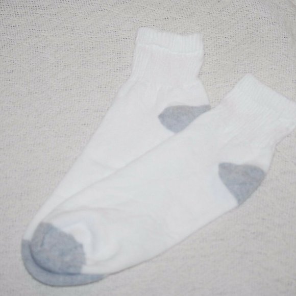 Accessories | Womens Ar 671 Apfu Pt Ankle Socks White | Poshmark